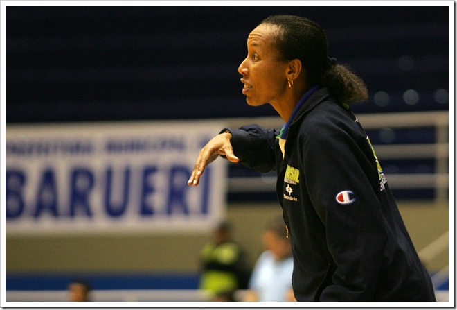 PAINEL DO BASQUETE FEMININO: "Eu queria jogar basquete eternamente", diz Janeth